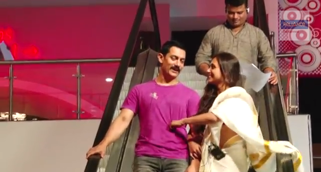Behind the Scenes with Aamir and Rani on the sets of Talaash ...