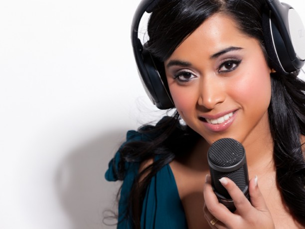 Singer Shweta Subram Talks Her Hit Song and Video Evolution of Bollywood Music | BollySpice.com ...